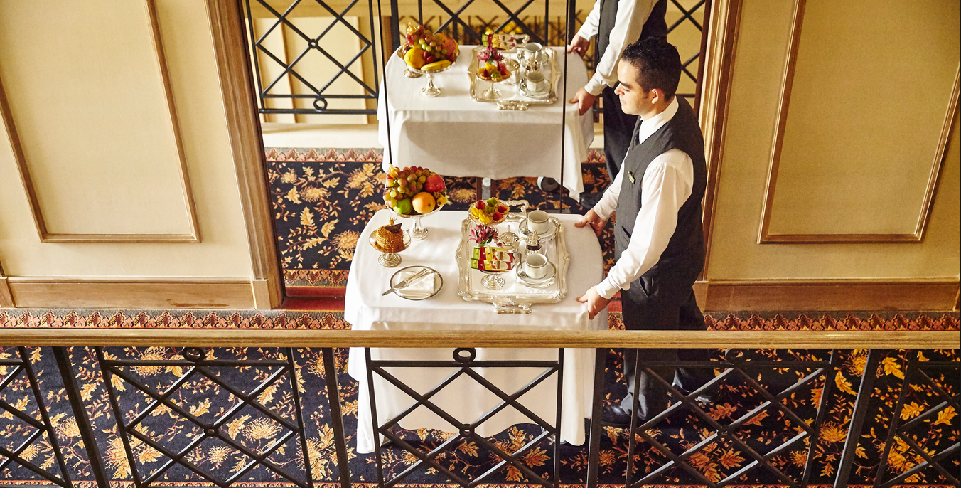 The History of Room Service (And Some Great Spots to Find It)