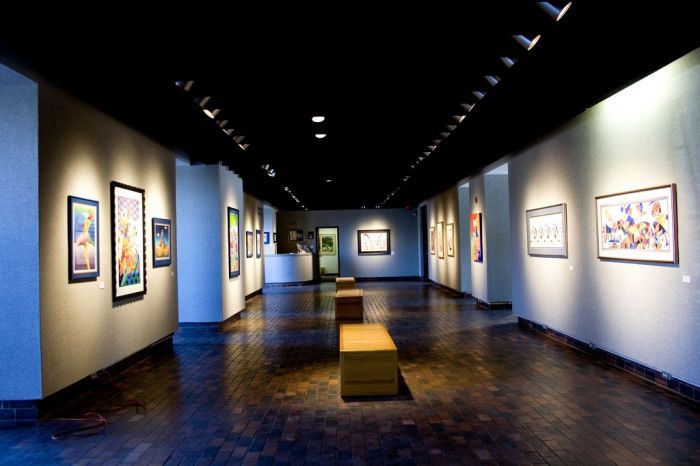5 Must-Visit Art Exhibits and Galleries Around the World in 2017