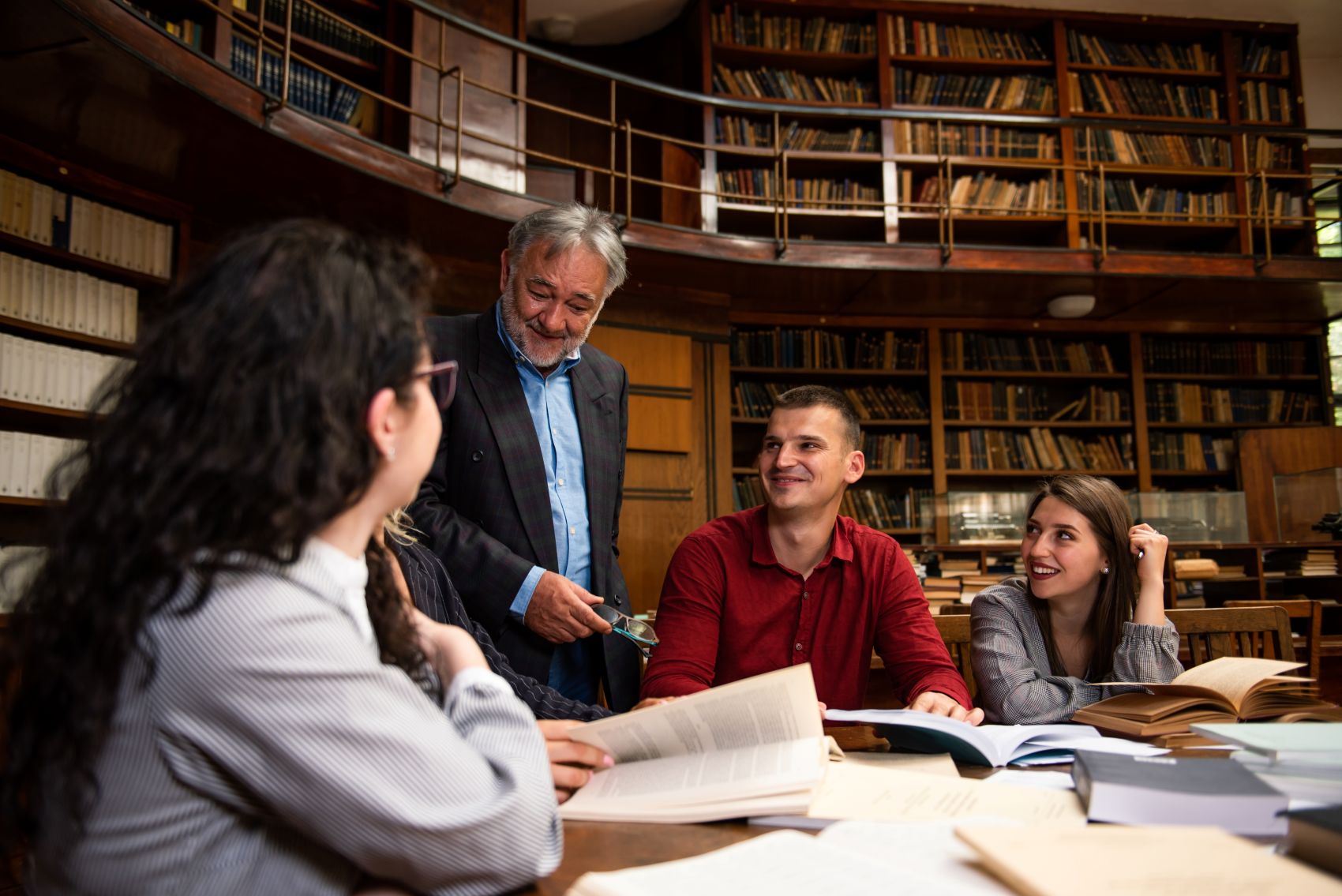 The Rise of the Modern Student Traveler: Combining Education, Travel ...